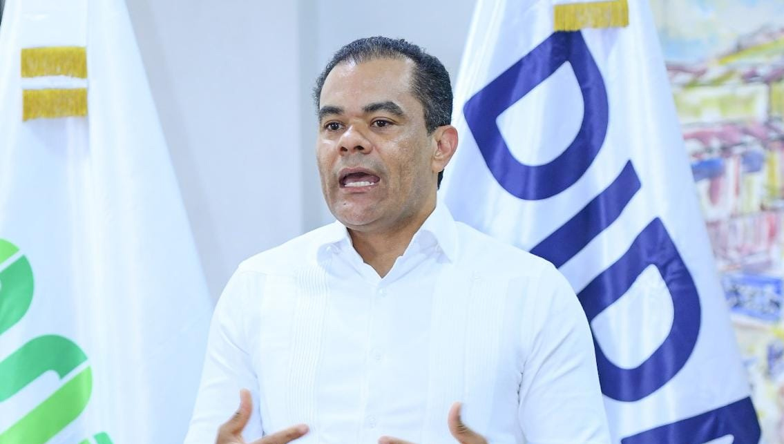 Elías Báez propone reformar formularios de AFP para agilizar entrega de ...