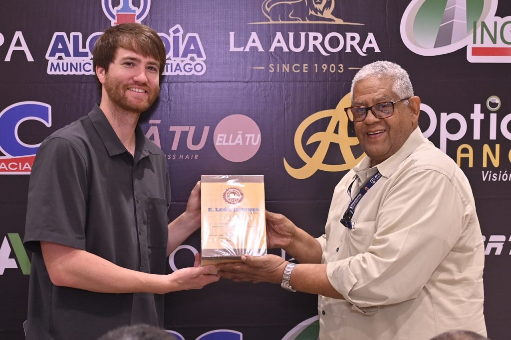 Águila de la Semana reconoce a Alberto Rodríguez y Huáscar Ynoa como ...