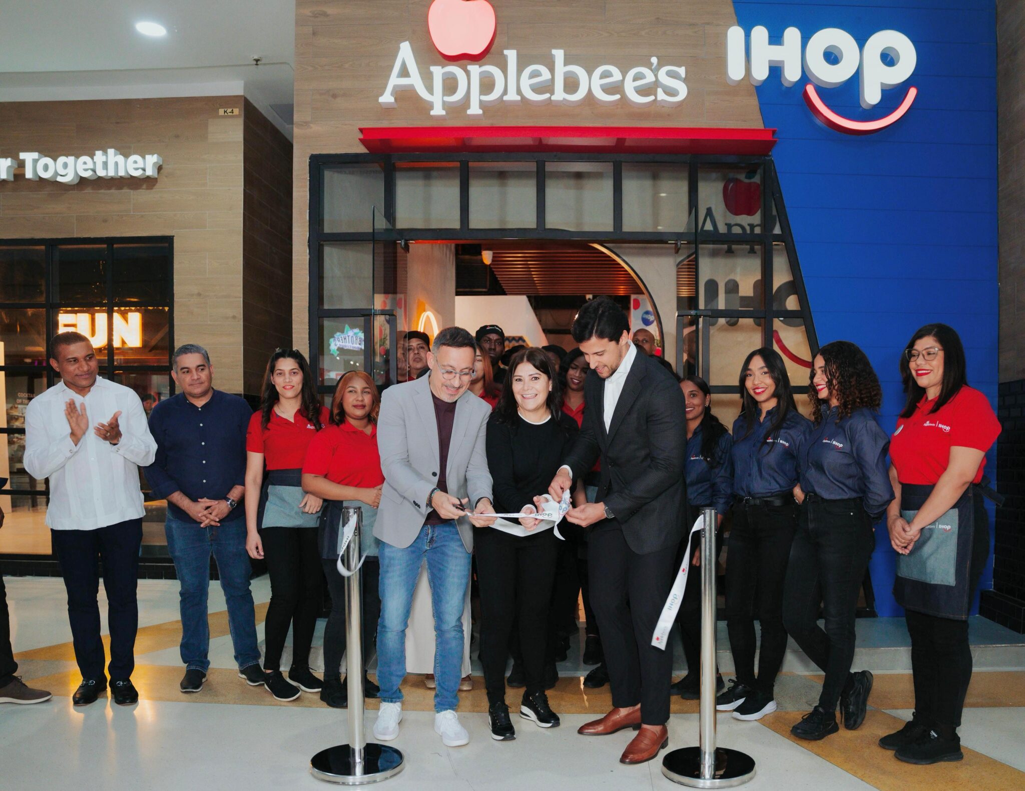 Applebee’s e IHOP inauguran innovador restaurante de doble marca en ...